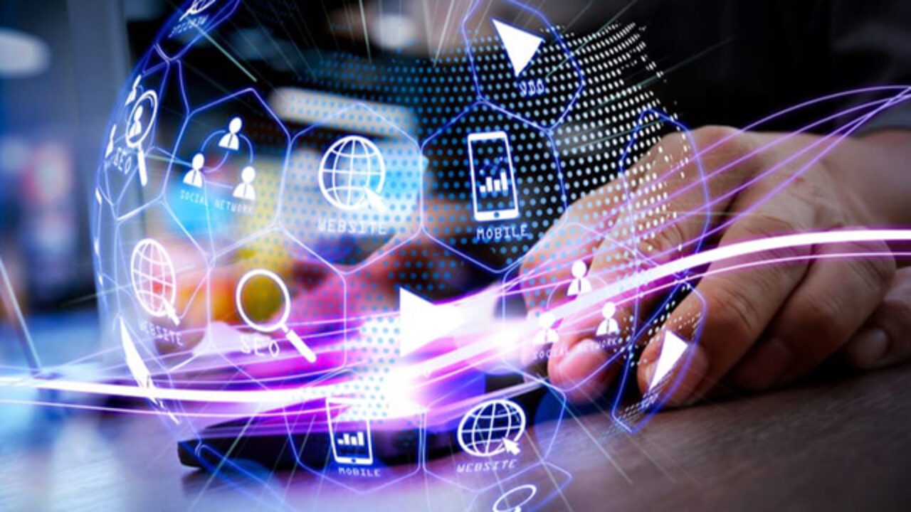Navigating the Digital Frontier: The Insights Found in Technology Books Navigating the Digital Frontier: The Insights Found in Technology Books